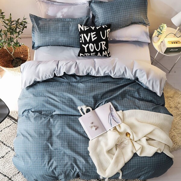 Artistic Checked Quilt/Doona/Duvet Cover Set (King Size) M393 | Woolworths