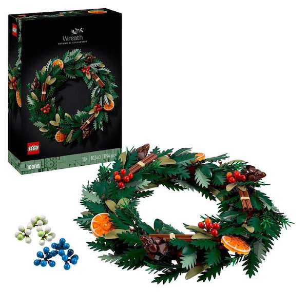 LEGO Icons Wreath (10340) | Woolworths