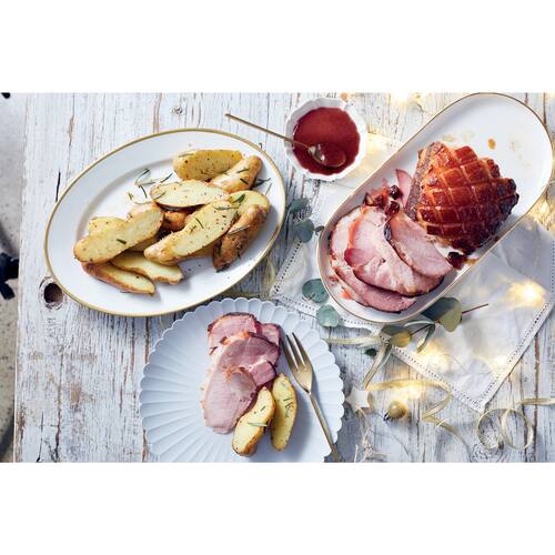 Woolworths Gold Davidson Plum & Honey Glaze & Bake Leg Ham 840g | bunch